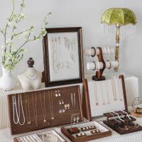 China Premium Velvet Jewelry Display Props for Gold and Silver Jewelry for sale