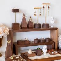 China Premium Wooden Jewelry Display Stand for High-End Jewelry Shop for sale