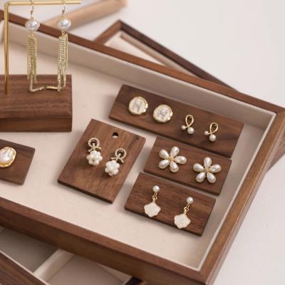 China Wholesale Custom Jewelry Display Props for Retail Store Showcase for sale