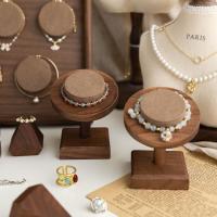 China Elegant Jewelry Display Holder for Wedding Jewelry and Gift Show for sale