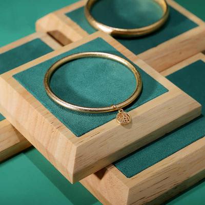 China Arc Metal High Grade Jewelry Display Tray Jewelry Storage Plate Ring Necklace Box Factory Wholesale Professional Supply for sale