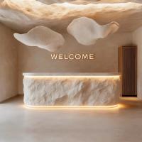 China Commercial Wooden Cashier Counter with Marble Tabletop for Jewelry Shop for sale