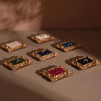 China Foldable Portable Jewelry Display Stand Decor Engagement Gift for Jewelry Store for sale