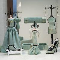China Uniquely Humanoid Shaped Jewelry Display Shelves Sturdy and Durable Various Combinations for sale
