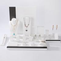 China High Quality Flannel Jewelry Display Set for Necklace and Pendant for sale