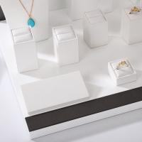 China High Quality Flannel Jewelry Display Set for Necklace and Pendant for sale