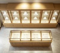 China Customizable Sleek Natural Wood Jewelry Retail Fixture Package, Includes Wall Cabinets, Counters & Lockable Storage for sale