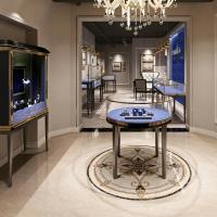 China Blue Velvet Jewelry Display Stand; Curved Glass Tall Jewelry and Watch Display Case; Luxury Retail Store Display Cabinet for sale