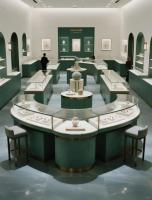China Custom Design Jewelry Island Showcase Metal Wood Base Clear Glass Retail Furniture for sale