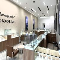 China Custom Glass Jewellery Store Display Cabinet Luxury Showroom Furniture Design Lockable Jewelry Counter Showcase for sale
