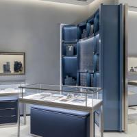 China Luxury Wooden Jewelry Display Cabinet with Tempered Glass Door for Retail Store for sale