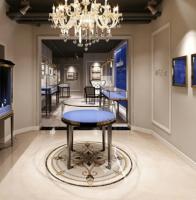 China Custom Luxury Jewelry Store Interior Design, Full Store Layout with Black & Gold Showcase Furniture for Boutiques for sale