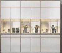 China Custom Luxury Curved Jewelry Island Display Cabinet, Mall Gold Jewelry Glass Showcase, High-end Jewelry Shop Display Case for sale