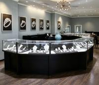China Luxury Octagonal Ring-Shaped Jewelry Display Island, Premium Glass Showcase for High-End Jewelry Stores for sale