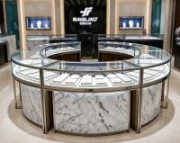 China Custom Round Jewelry Display Counter with LED Lighting, Luxury Curved Jewellery Showcase for Retail Store for sale