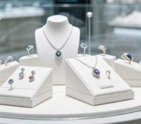 China Elegant Modern Jewelry Display Counter, Round Glass Island Case for High-End Boutiques for sale