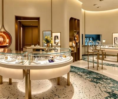 China Luxury Customizable Jewelry Display Cabinet with Tempered Glass & MDF/Plywood Construction LED Lighting for Jewelry Stores for sale