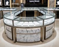 China Custom Round Jewelry Display Counter with LED Lighting, Luxury Curved Jewellery Showcase for Retail Store for sale