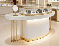 China Elegant Curved High Quality Durable Jewelry Display Counter Modern White Gold Glass Showcase LED Illumination for Jewelry for sale