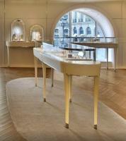 China Premium Modular Aluminum Jewelry Display Counter Island Wall Shelf LED Lighting French Style Boutique Retail Store/Showroom for sale