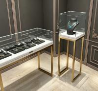 China Luxury White & Gold Minimalist Jewelry Display Set, Complete Turnkey Showcase with Pedestal & Counter for sale