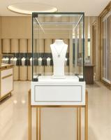 China Best Designer Diamond Cases Metal Gold Small Jewelry Shop LED Lit Durable High Quality 3D Interior for sale