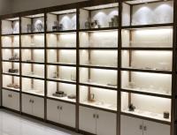 China Luxury Customizable Modern Display Cabinets for Jewelry & Artifact Exhibition with LED Lighting for Luxury Shopping Malls for sale