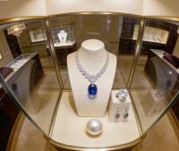 China Luxury Glass Jewelry Display Case Gold Frame LED Illuminated Showcase for High-End Sapphire Diamond Showroom Retail Store for sale
