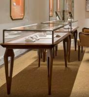 China Vintage Luxury Jewelry Display Showcases High End Custom Glass with Gold Trim LED Lighting for Retail Store and Showroom for sale