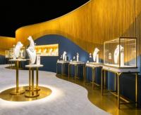 China Commercial Interior Design of Jewellery Showroom Jewelry Display Vintage Gold Shop showcase for sale