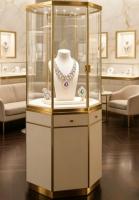 China Luxury Vertical Fluted Red Velvet Gold Jewelry Display Cabinet, Premium Glass Showcase for High-End Gold Retail for sale