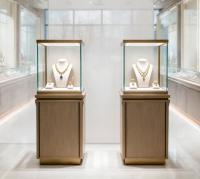 China Premium Metal Frame Lockable Jewelry Glass Cabinet with LED Lighting for Luxury Shopping Malls & Retail Stores for sale