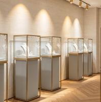 China Customizable Eco-Friendly Waterproof LED Lighting Jewelry Display for Luxury Shopping Malls & Jewelry Stores for sale