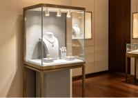 China Modern Wood Glass Display Showcase Cabinet with LED Lighting High Quality GZowin Brand for Luxury Jewelry Gift Shopping Mall for sale