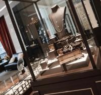 China High-end Custom-made Dark-colored Jewelry Standing Display Cabinet for sale