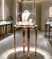 China Vintage Wood and Glass Display Showcase Cabinet with LED Lighting for Luxury Jewelry Gift Shopping Mall for sale