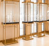 China Luxury Freestanding Gold Jewelry Display Cabinet LED Lighting Customizable Design for Commercial Jewelry Store Displays Malls for sale