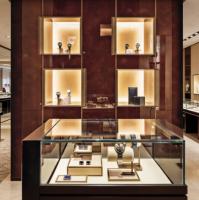 China Luxury Modern Freestanding Jewelry Display Cabinet with LED Lit Glass Showcase & Durable Wooden Storage for Mall Retail for sale