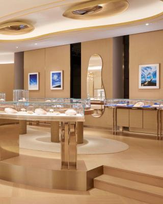 China Fashion Compact Jewelry Display Case Wood Metal Glass Boutique Store Furniture for sale