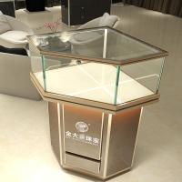 China Luxury Wooden Jewelry Display Showcase for Jewelry Store Furniture and Retail Decoration for sale
