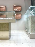 China Custom High Quality Wooden Jewelry Showcase Front Cabinet LED Lighting for Mall for sale