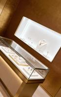 China Modern Luxury Jewellery Shop Counter Design Glass Wood Jewelry Display Table Watch Jewelry Showcase for sale