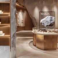 China Elegant Wooden Jewelry Store Showcase with Transparent Glass Panels for sale