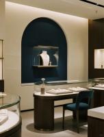 China High End Ultra-clear Glass Jewelry Display Showcase for Jewelry Retail Shop for sale