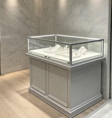 China Modern Minimalist Custom Jewelry Display Case, Glass & Metal Showcase for Boutique Jewelry Shop for sale