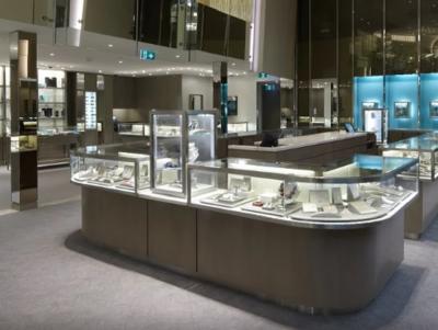 China Modular Iron Jewelry Display Counter Curved Island Tall Podium LED Lighting Durable High Quality Customizable Boutique Malls for sale