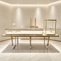 China Modern Jewelry Shop Interior with Interactive Digital Displays Sealed Dust-Proof and White And Gold Color Scheme for sale