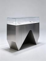 China Eco-Friendly Jewelry Display Table with High-clarity Tempered Glass and Lockable Compartments for sale