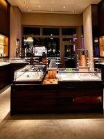 China Durable Jewelry Counter 1200X550X960MM With Tempered Glass And Stainless Steel Featuring White LED Luminous Base for sale