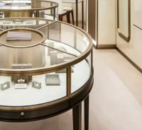China Luxury Front Showcase with Customized Shelf Dimensions Tempered Glass And Solid Wood for 50kg Per Shelf Clothing Display for sale